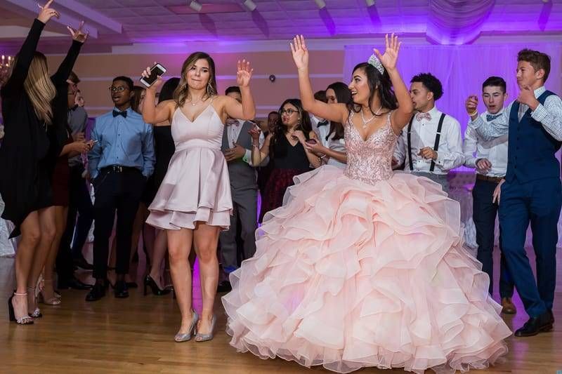 Bucks County Wedding Venue: Banquet Hall with Catering | Falls Manor